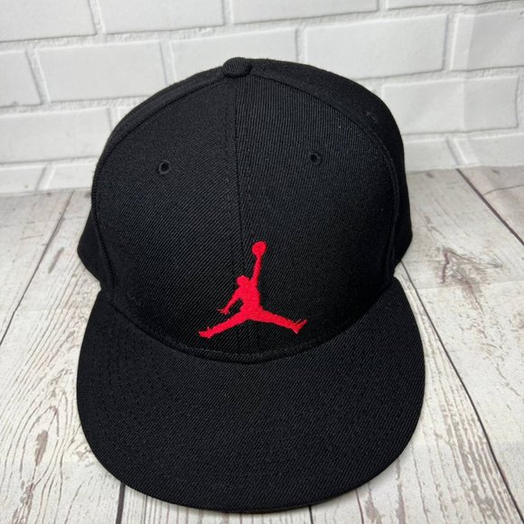 Jordan | Accessories | Air Jordan True Size 8 Red Logo Jumpman Hat ...